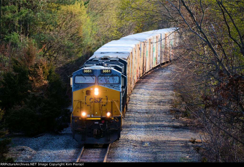 CSX 3051 L740 Tropicana Juice Loads